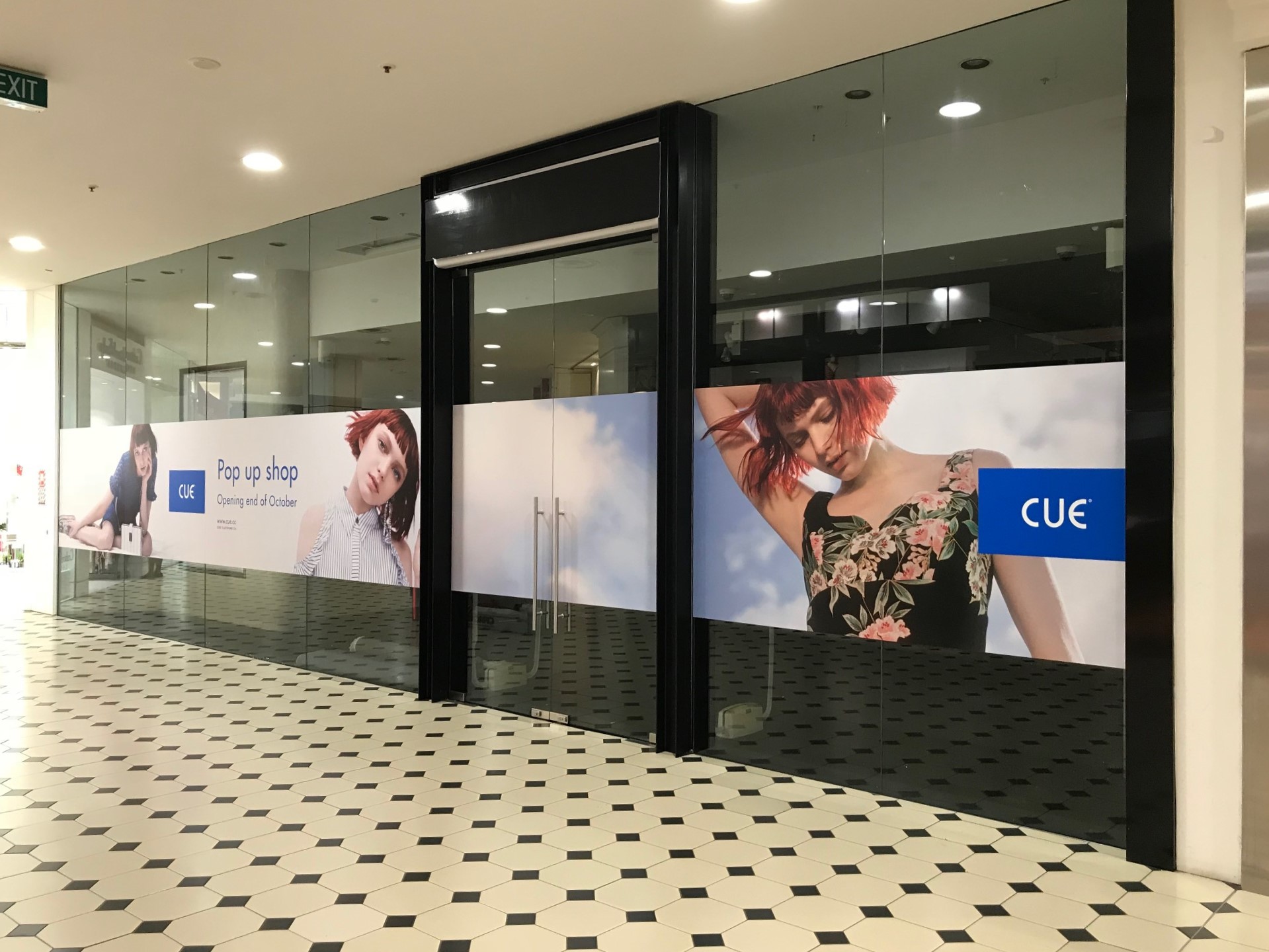 CUE - Neo Signs